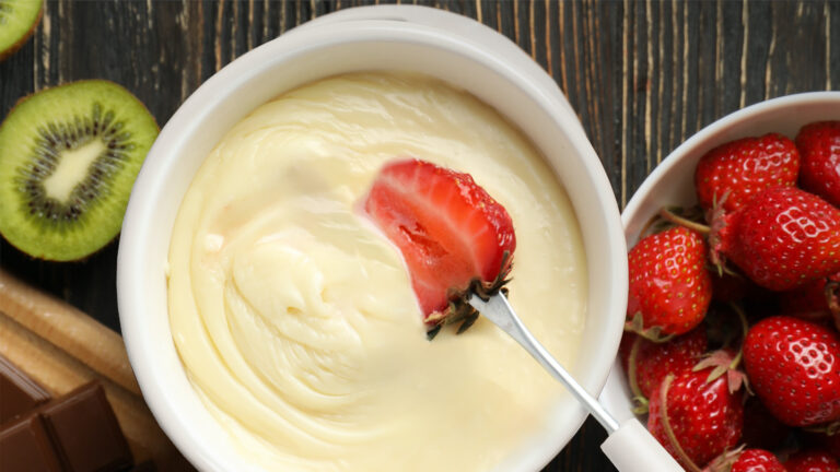 White Chocolate Amaretto Fondue Recipe | Swissmar